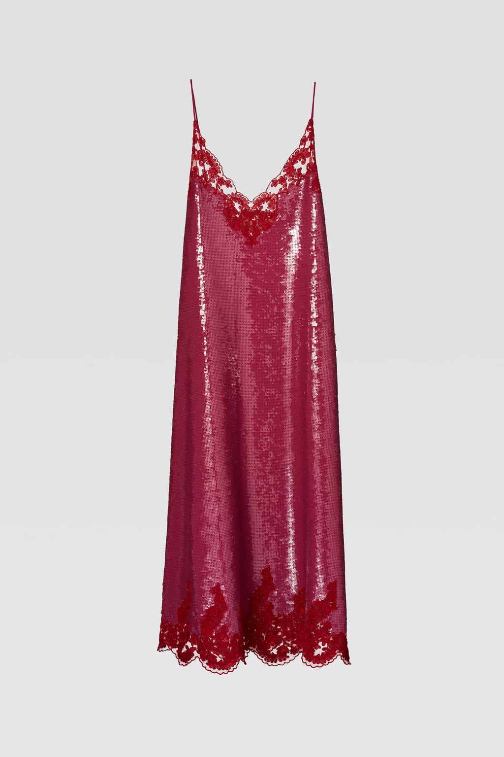 5 versiones de Zara para que brilles como Emilia Clarke y su vestido de ...