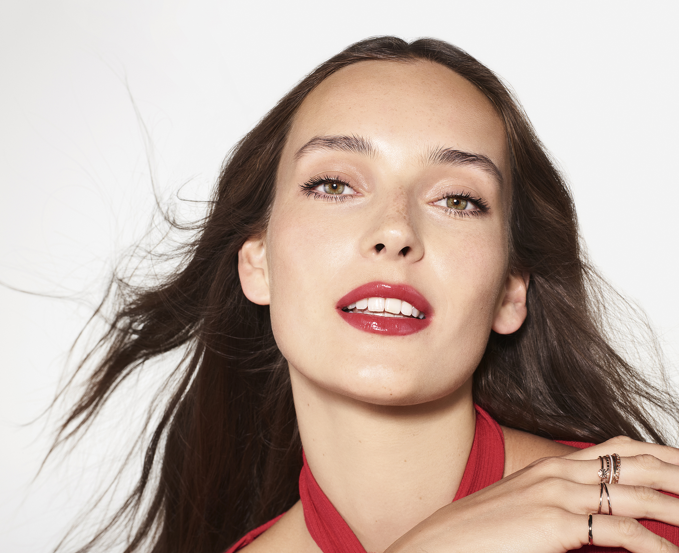 Así puedes conseguir unos labios brillantes y resplandecientes en un ...