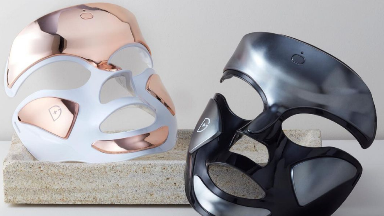 The Benefits of LED Mask Therapy (And The Best Ones To Buy!