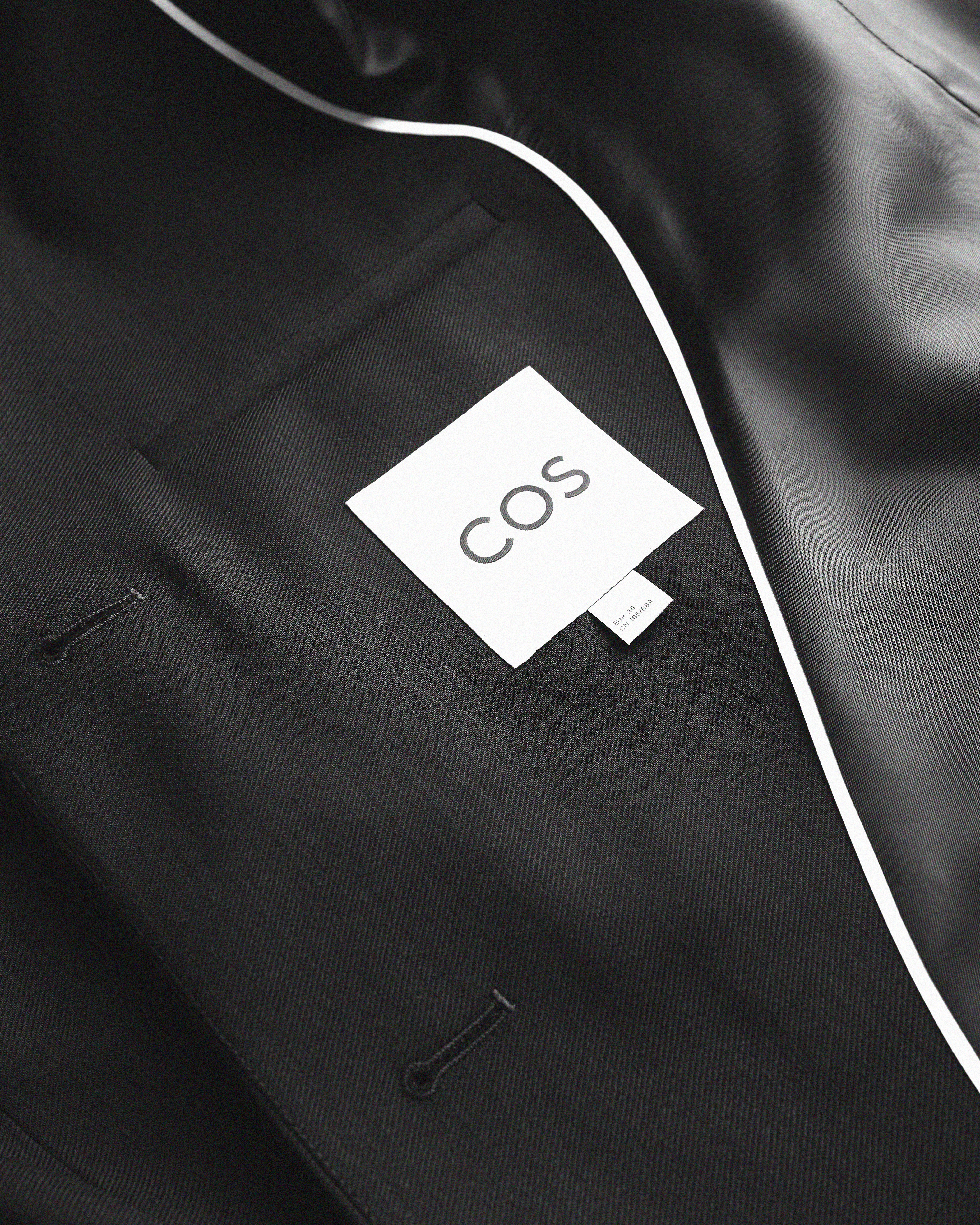 COS AW21 Collection Is Set To Debut at London Fashion Week
