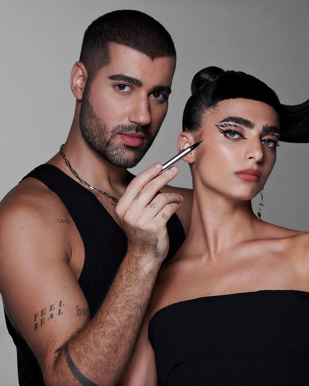 Celebrity Makeup Artist Hindash Launches The Monochromance Collection