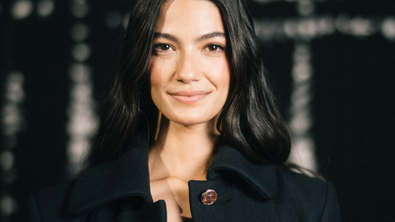 Tara Emad Looked Très Chic At The Chanel Autumn/Winter Show