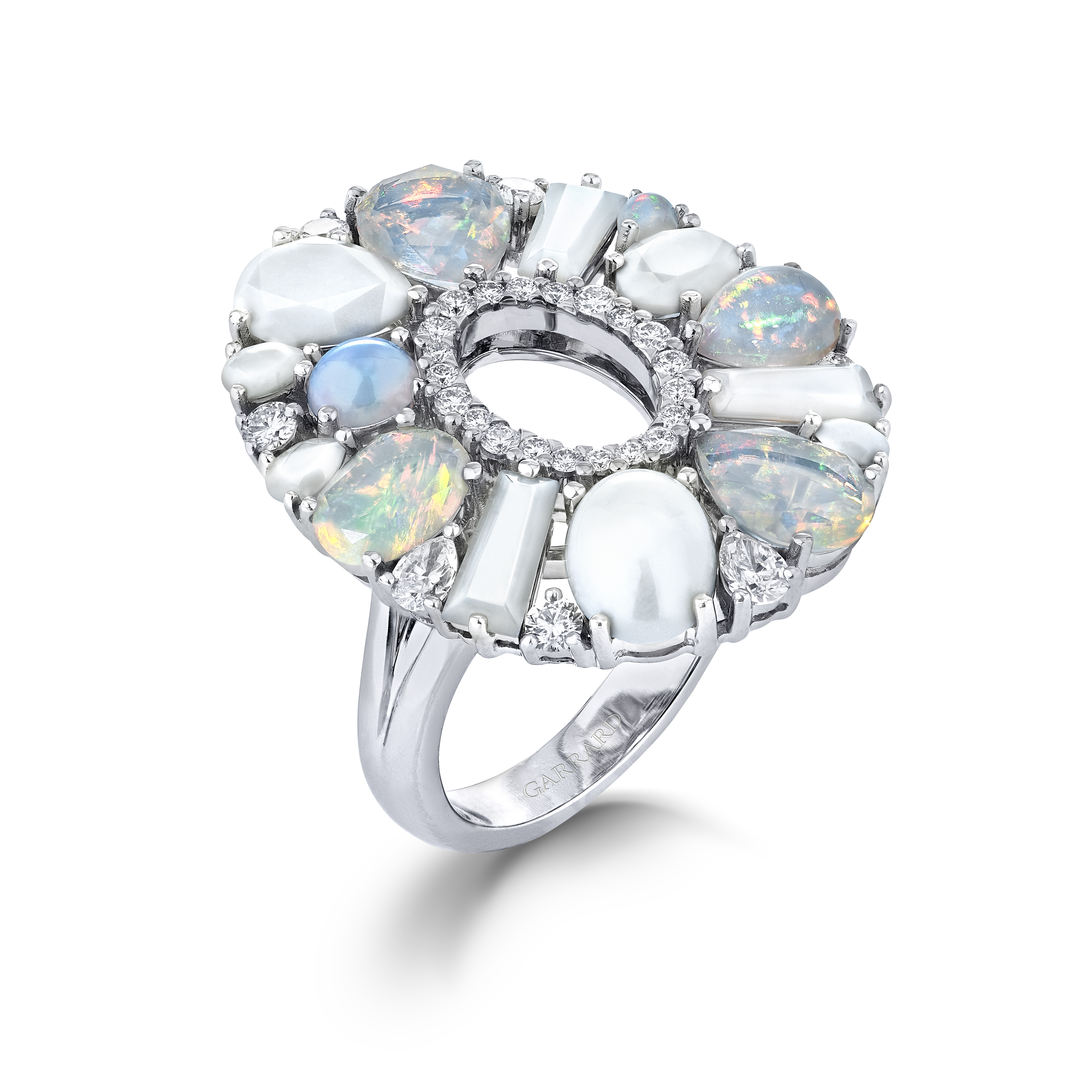 The Appointed Crown Jeweller For The British Royal Family Releases Its ...