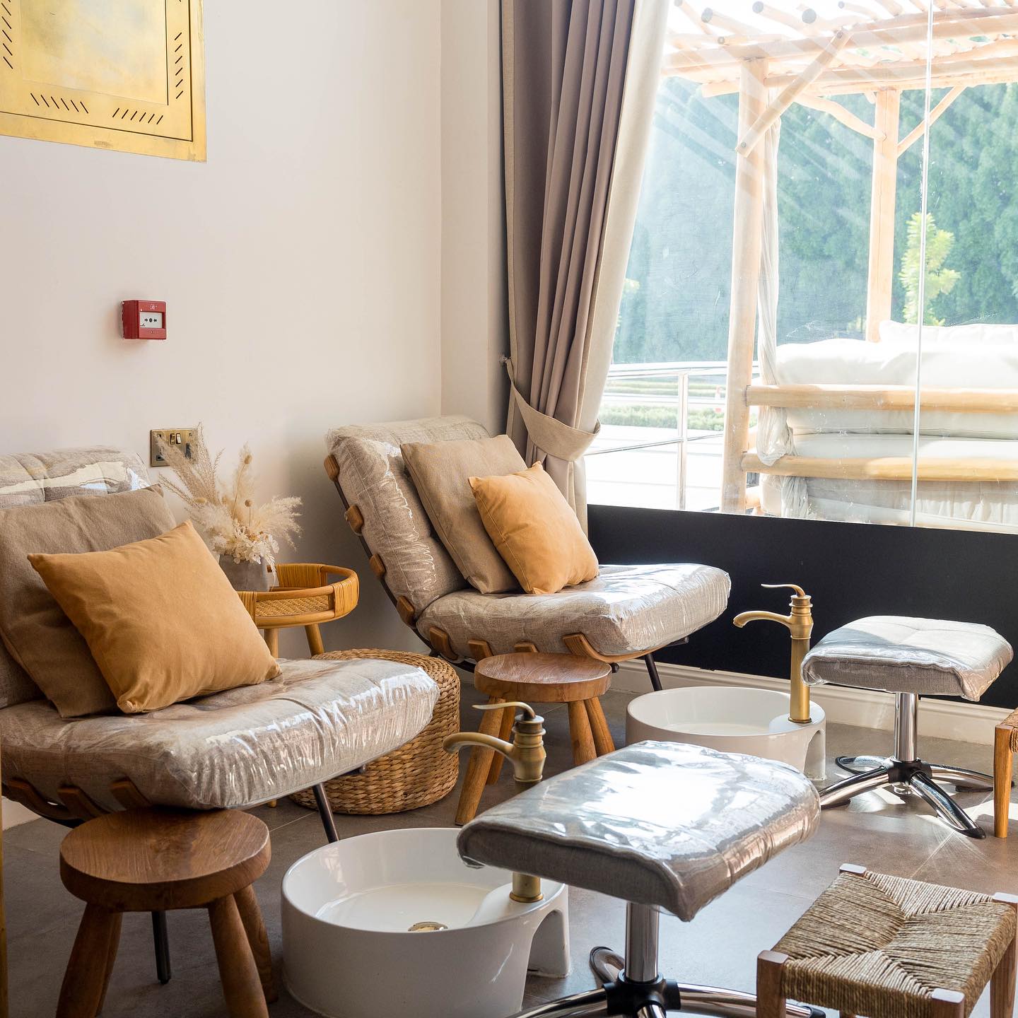 The Best Nail Salons In Dubai For All Your Mani/Pedi Needs