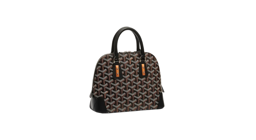 Watch: Dubai Bag Trends Spotted In Dubai Mall