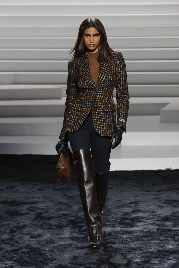Gigi Hadid Leads Versace FW24: Fashion House Champions Arab Models