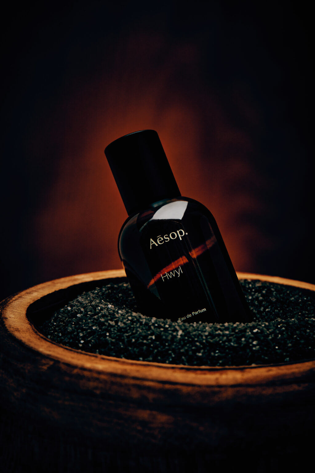 The Importance Of Oud In The Middle East & Its Global Commodification