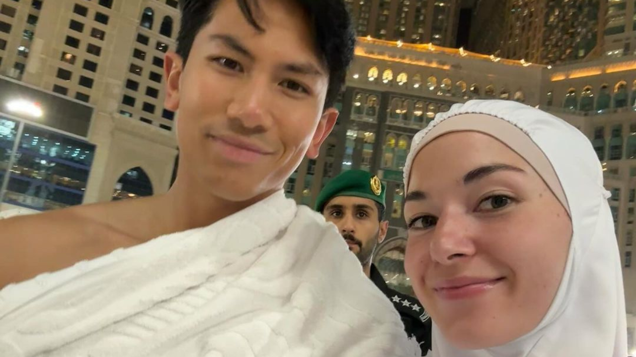 Brunei's Prince Mateen & Princess Anisha In Saudi For Umrah