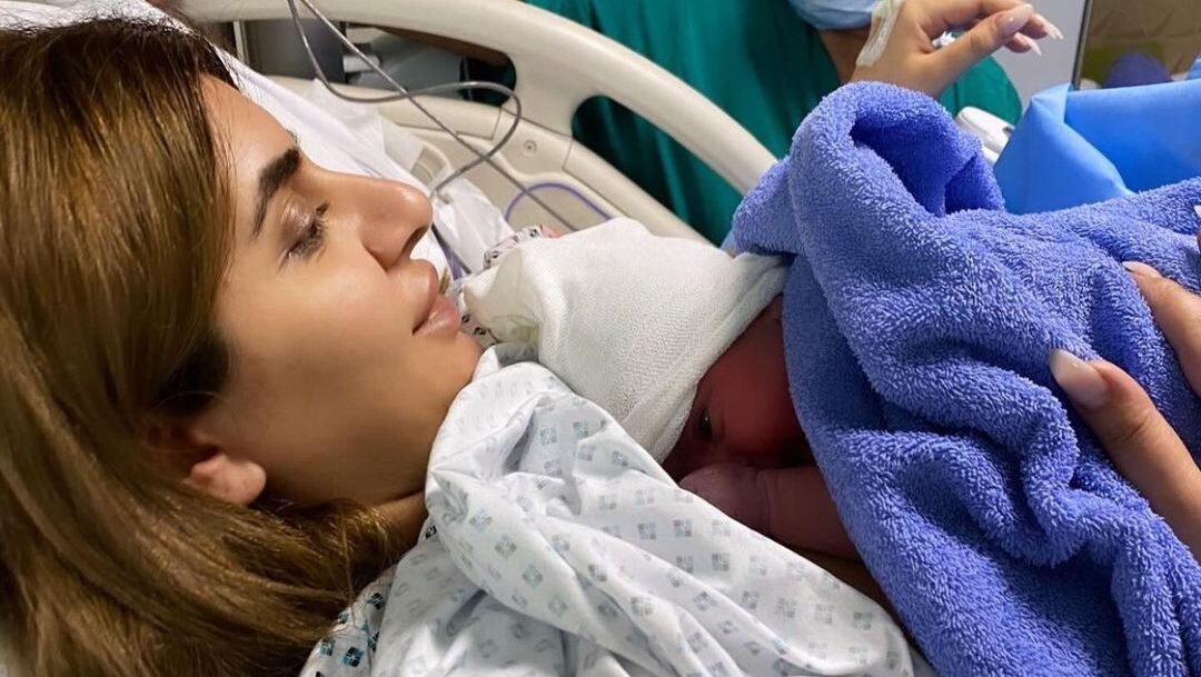 HH Sheikha Mahra Shares New Photo With Her Baby Daughter