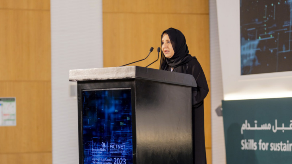 Sheikha Fatima Sends Relief Aid For Lebanese Women