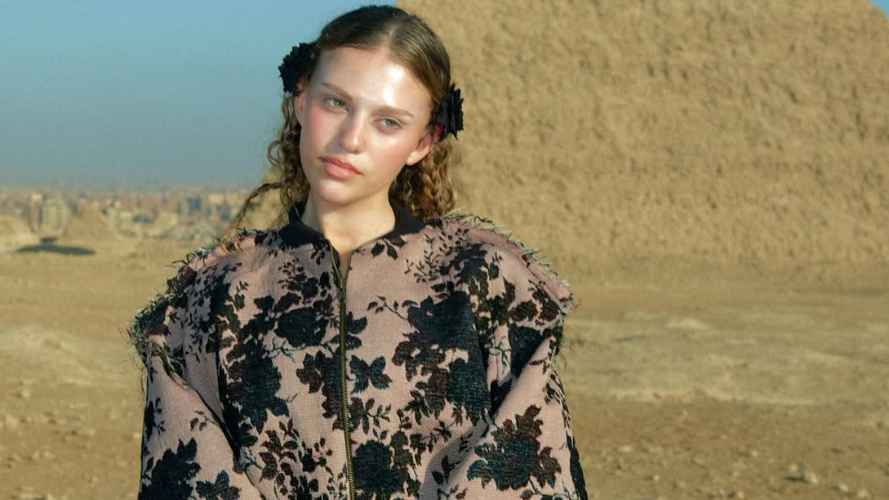 Elyanna Performs A Captivating Rendition Of ‘Silent Night’ In Arabic