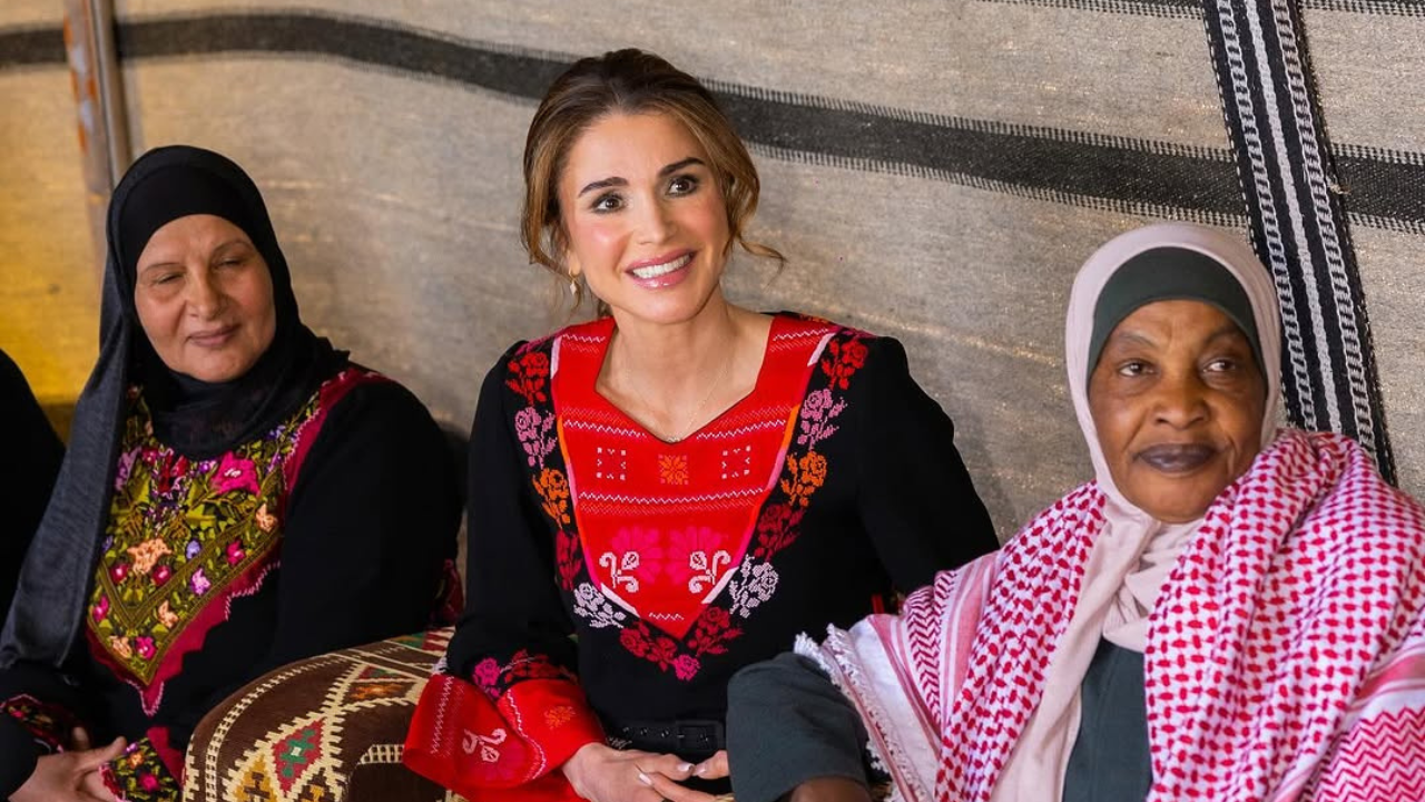 Queen Rania Visits Female Entrepreneurs Of Al Quwayrah