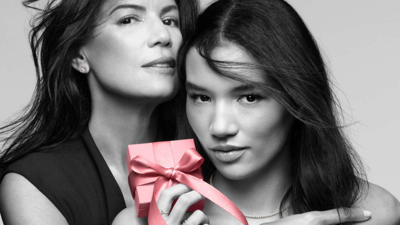 Pandora’s Holiday Universe Has Arrived
