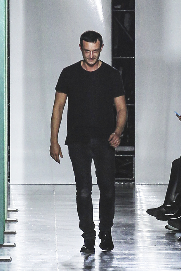 BREAKING: EL NUEVO NOMBRAMIENTO DE JONATHAN SAUNDERS | Grazia México y ...