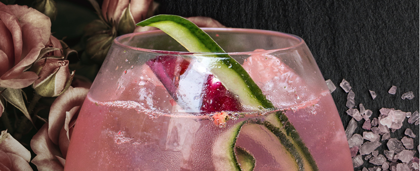 #GRAZIADRINKS: ROSE TONIC X GIN GIN | Grazia México y Latinoamérica