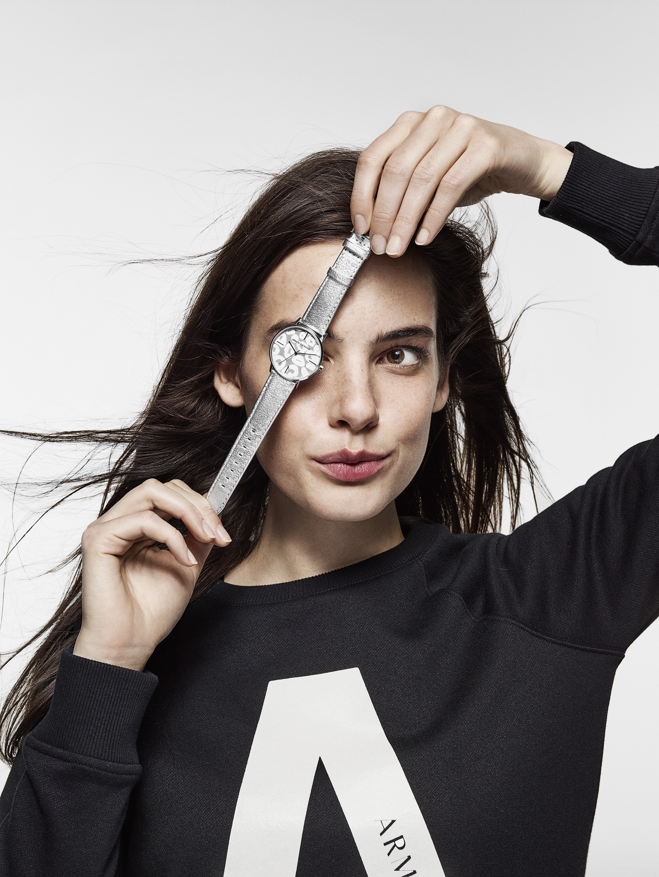 El tiempo y el dinamismo según Armani Exchange | Grazia México y ...