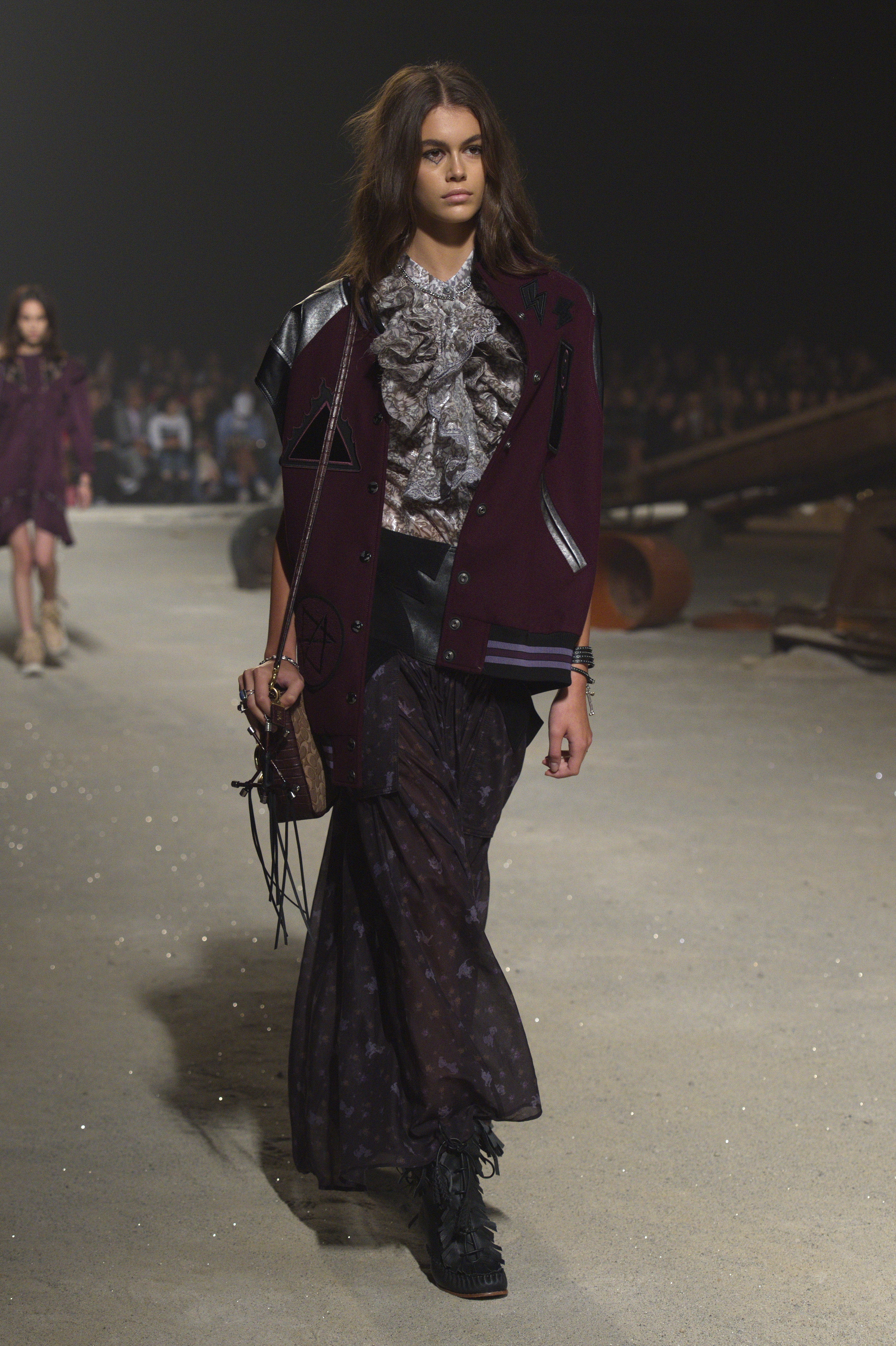 Stuart Vevers se inspira en Disney y el Western para Coach SS19 ...