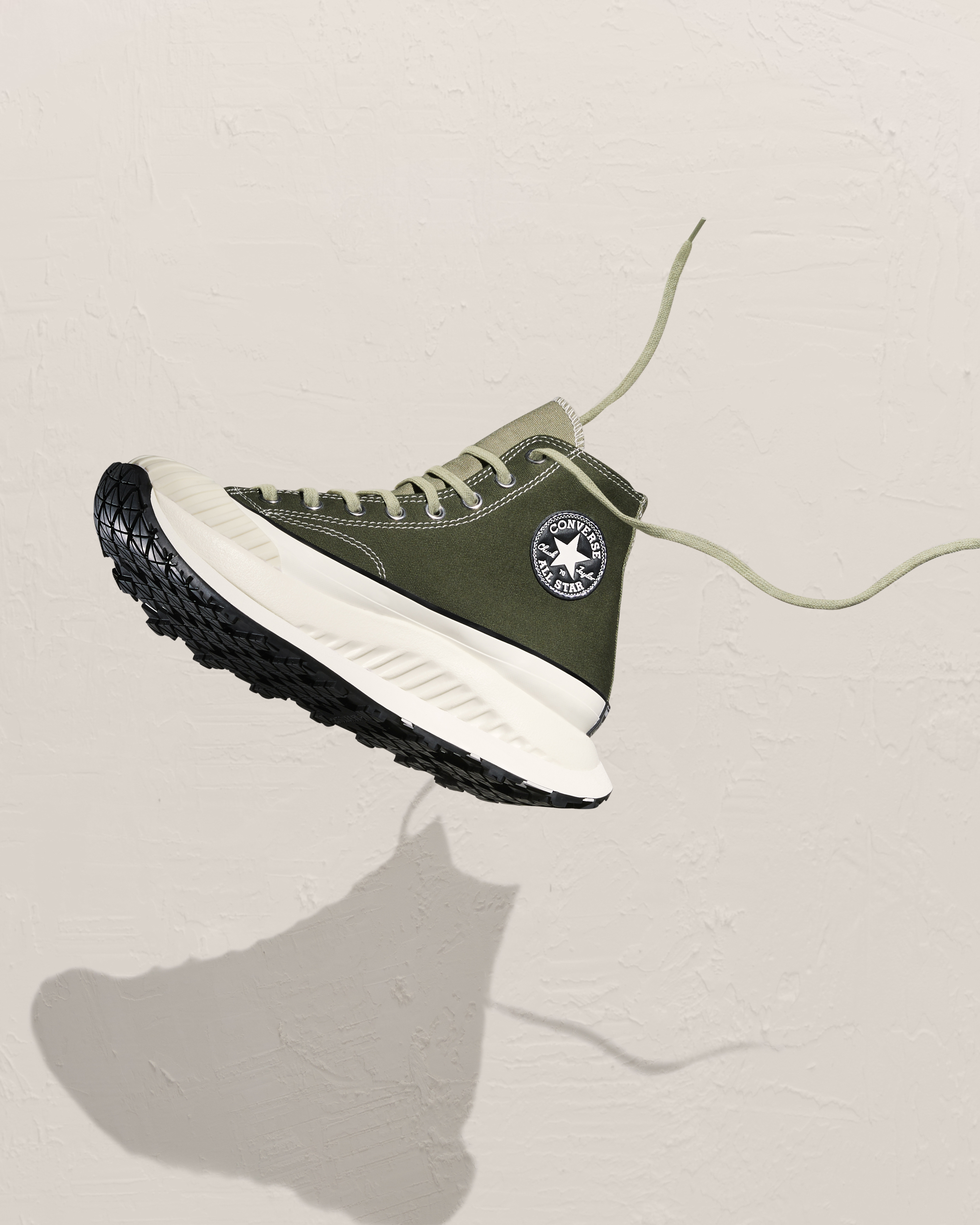 Converse presenta los nuevos Chuck 70 AT-CX