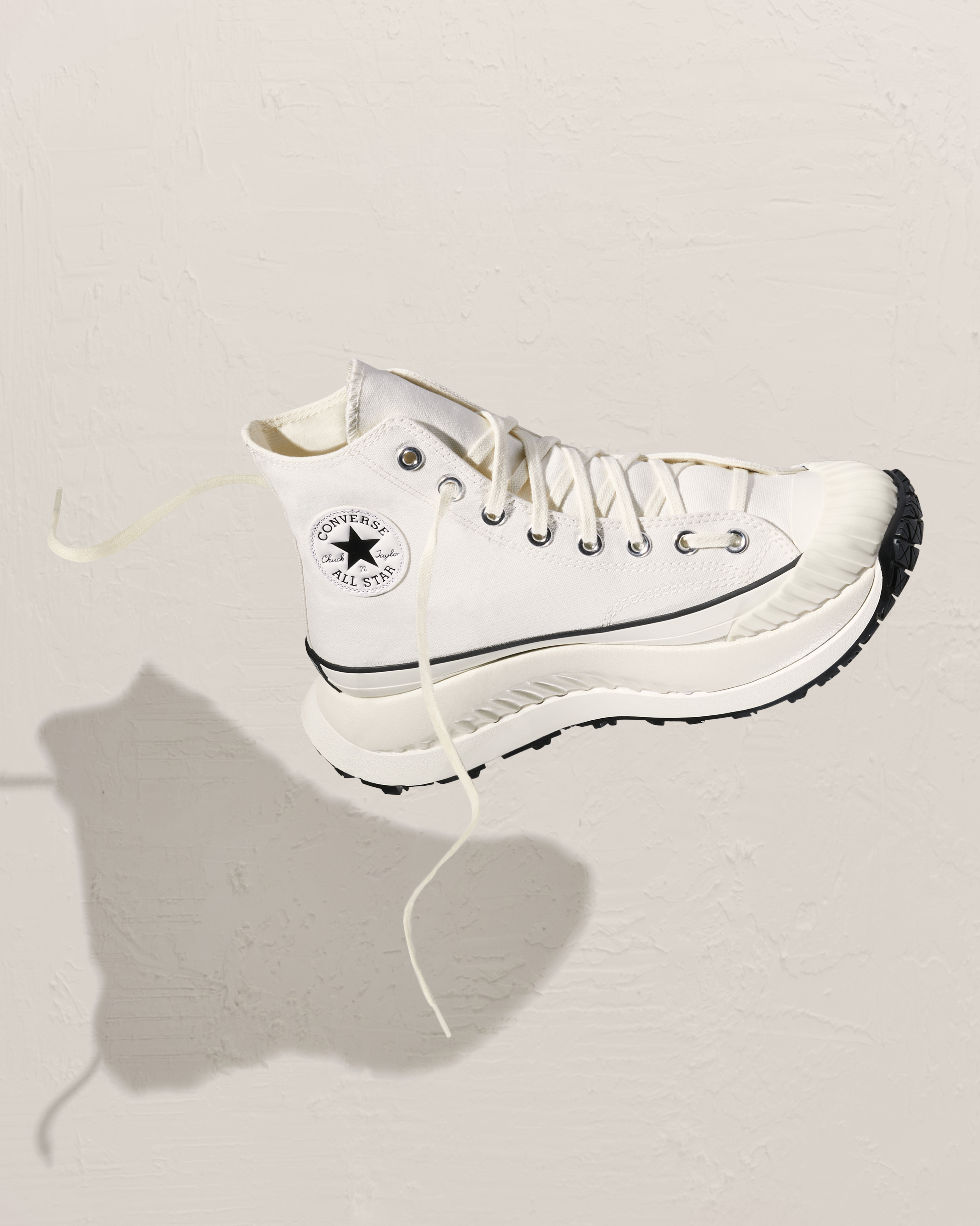 Converse presenta los nuevos Chuck 70 AT-CX