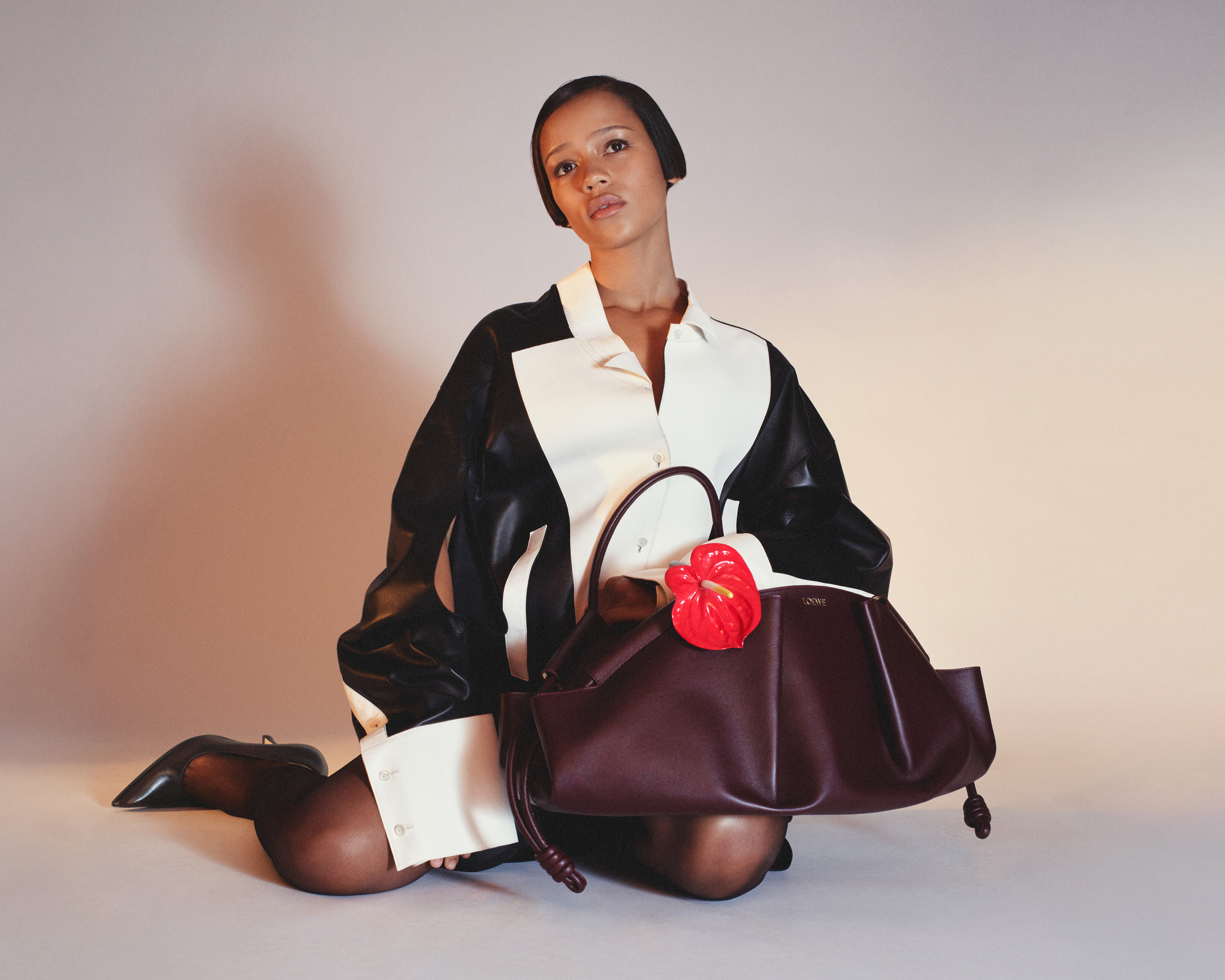 Loewe presenta el nuevo bolso Paseo | Grazia México y Latinoamérica