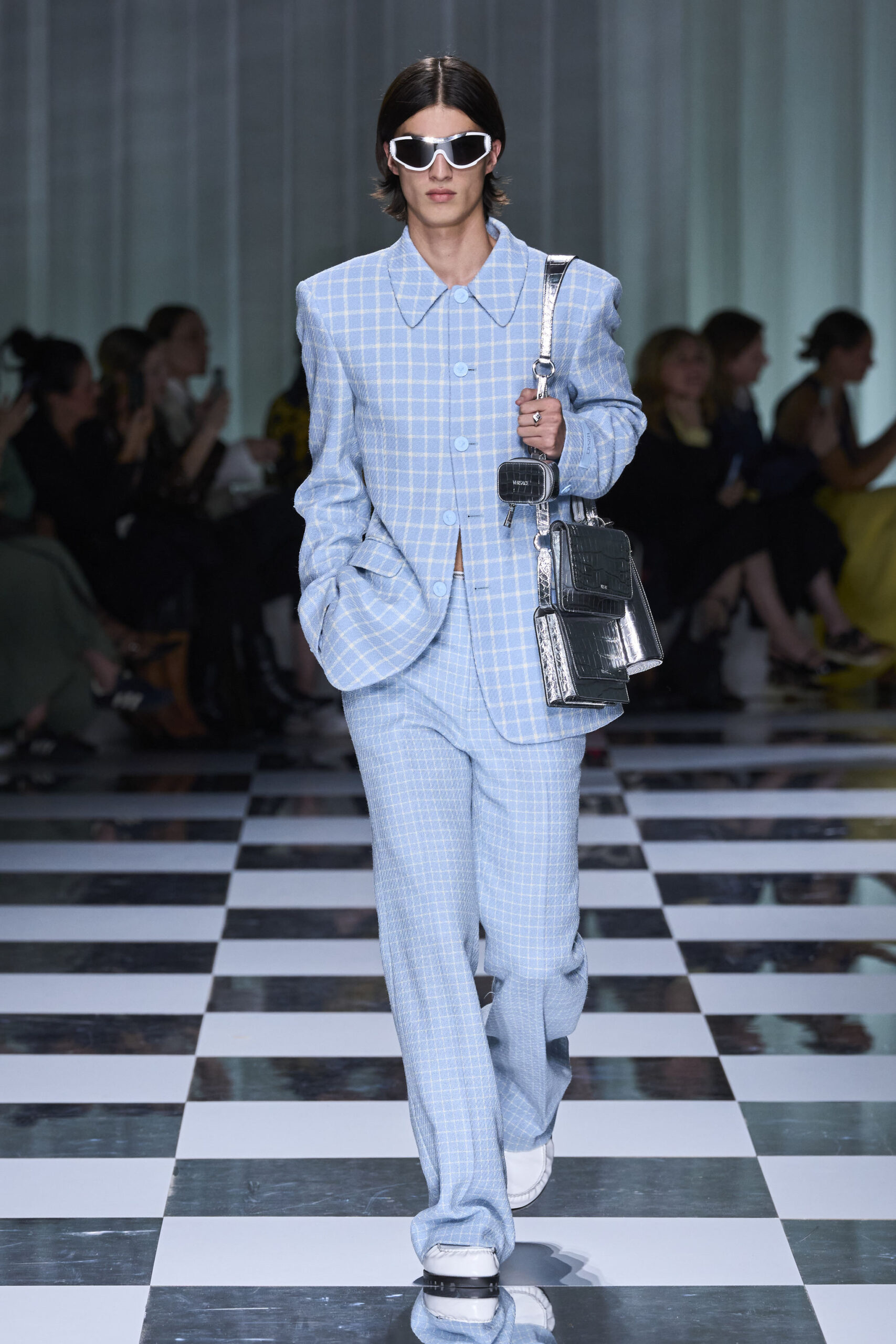 Baby Blue: El color de esta temporada