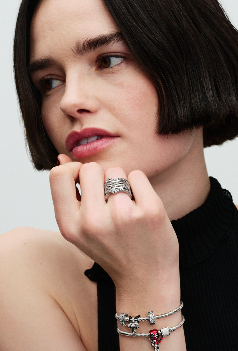 ¡Deadpool y Wolverine: La colección épica de Pandora!