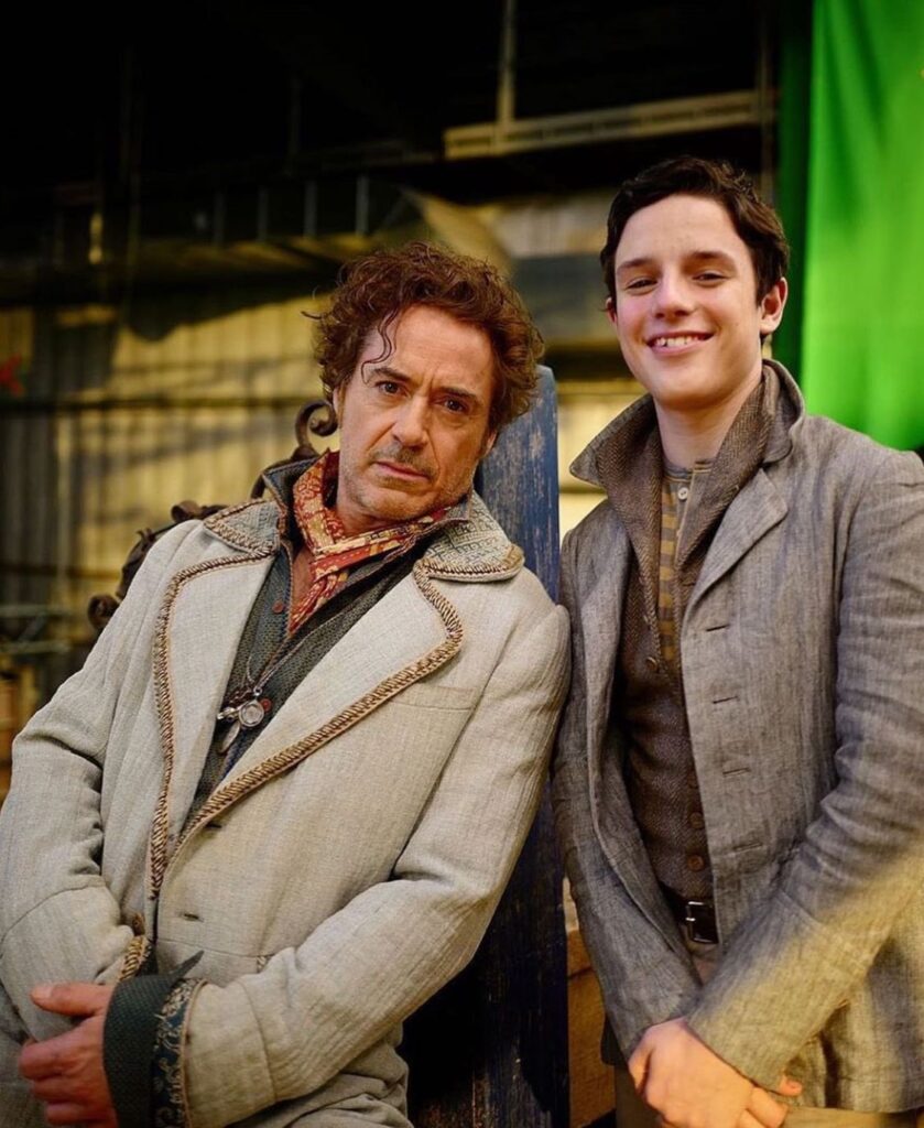 Harry Collet, el actor que está causando sensación en House of the ...