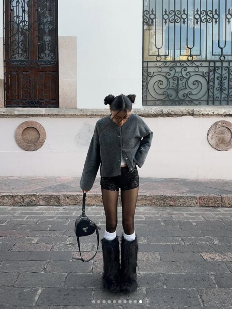 Botas de pelo: la tendencia más Y2K que dominará el calzado de 2026 ...