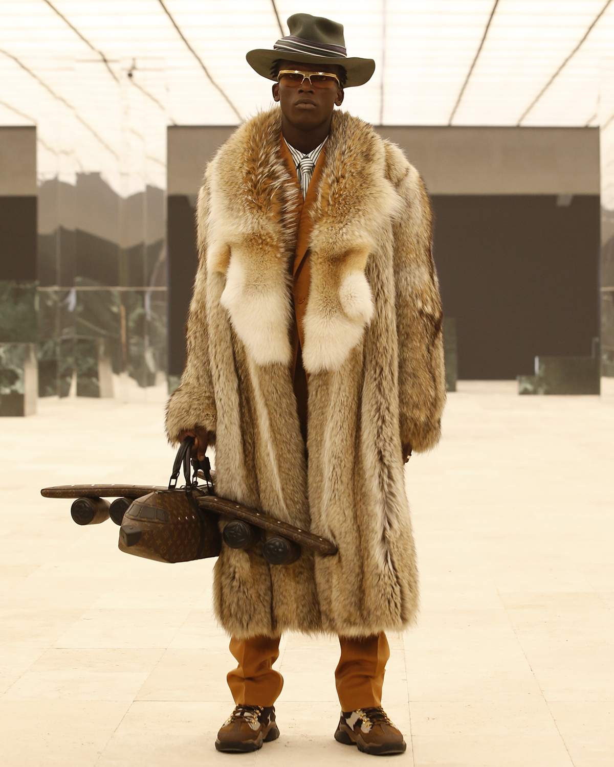 Louis Vuitton Owner History | semashow.com