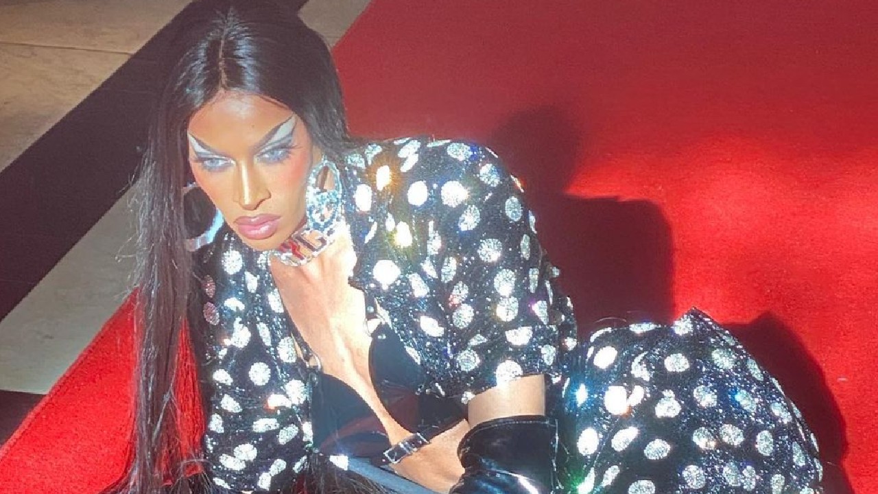 Coca-Cola Gets A Tayce Of ‘RuPaul’s Drag Race UK’ Star