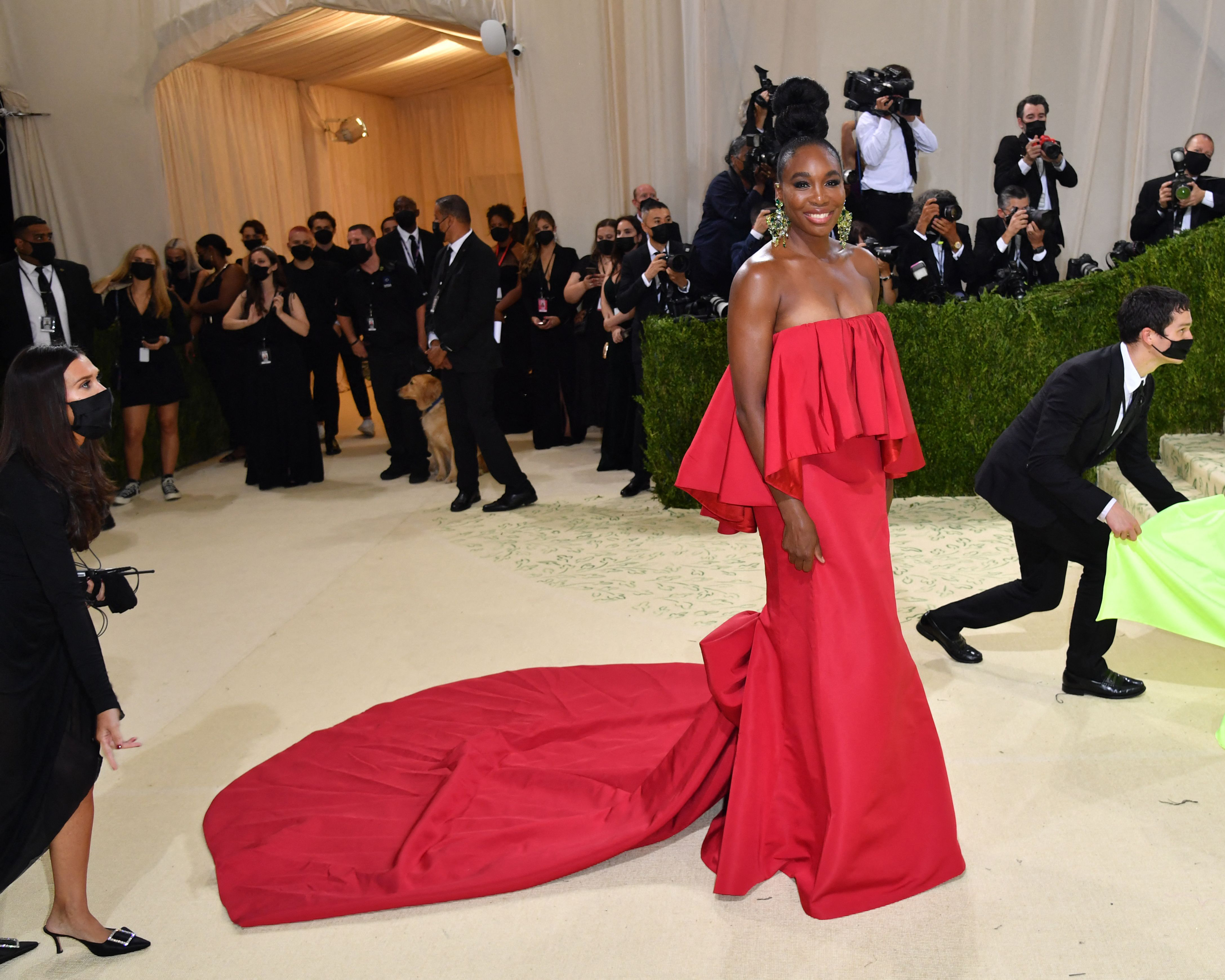 Met Gala 2021: The Best Dressed Celebrities on the White Carpet