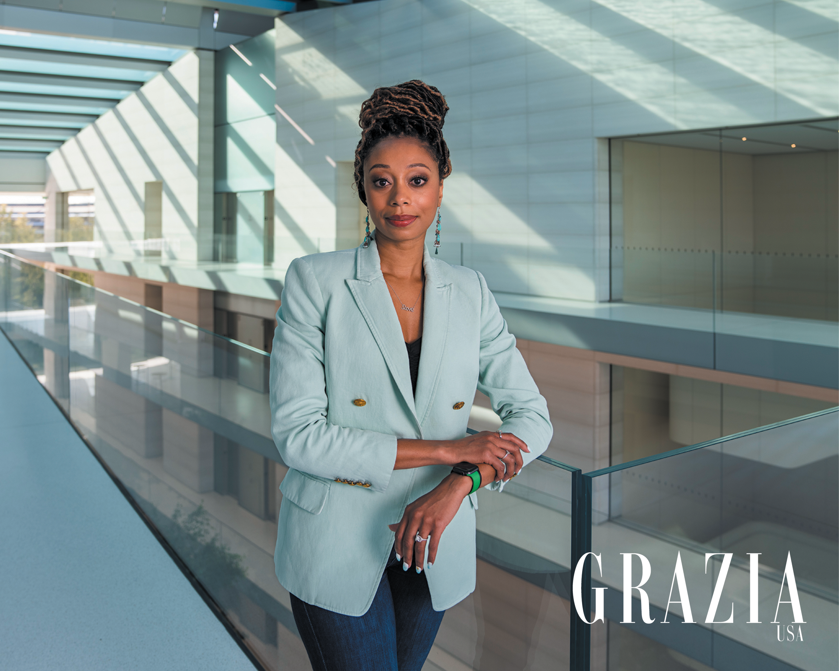 Think Different: Apple's Alisha Johnson - GRAZIA USA