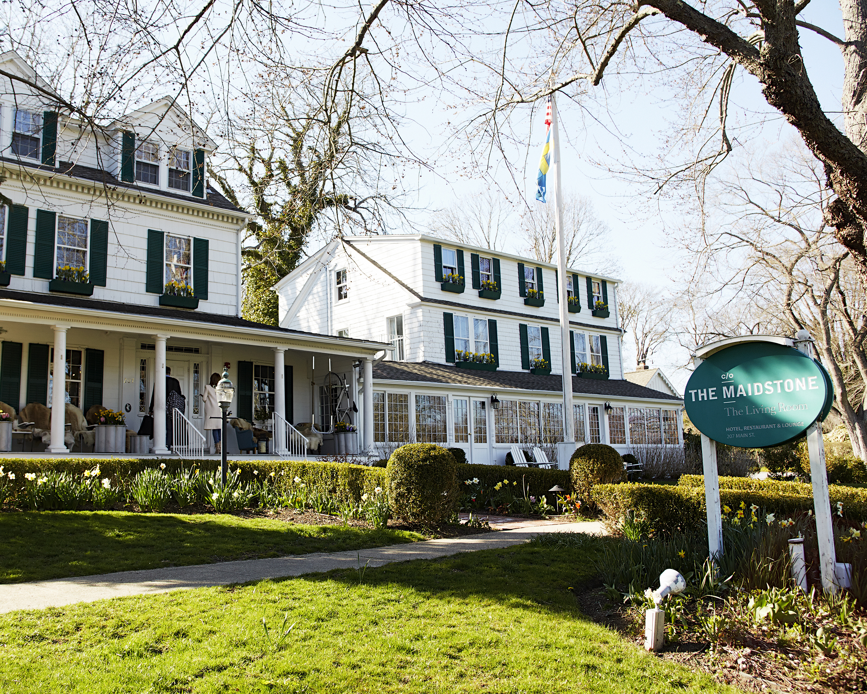 In With The Inn Crowd: The Maidstone - GRAZIA USA