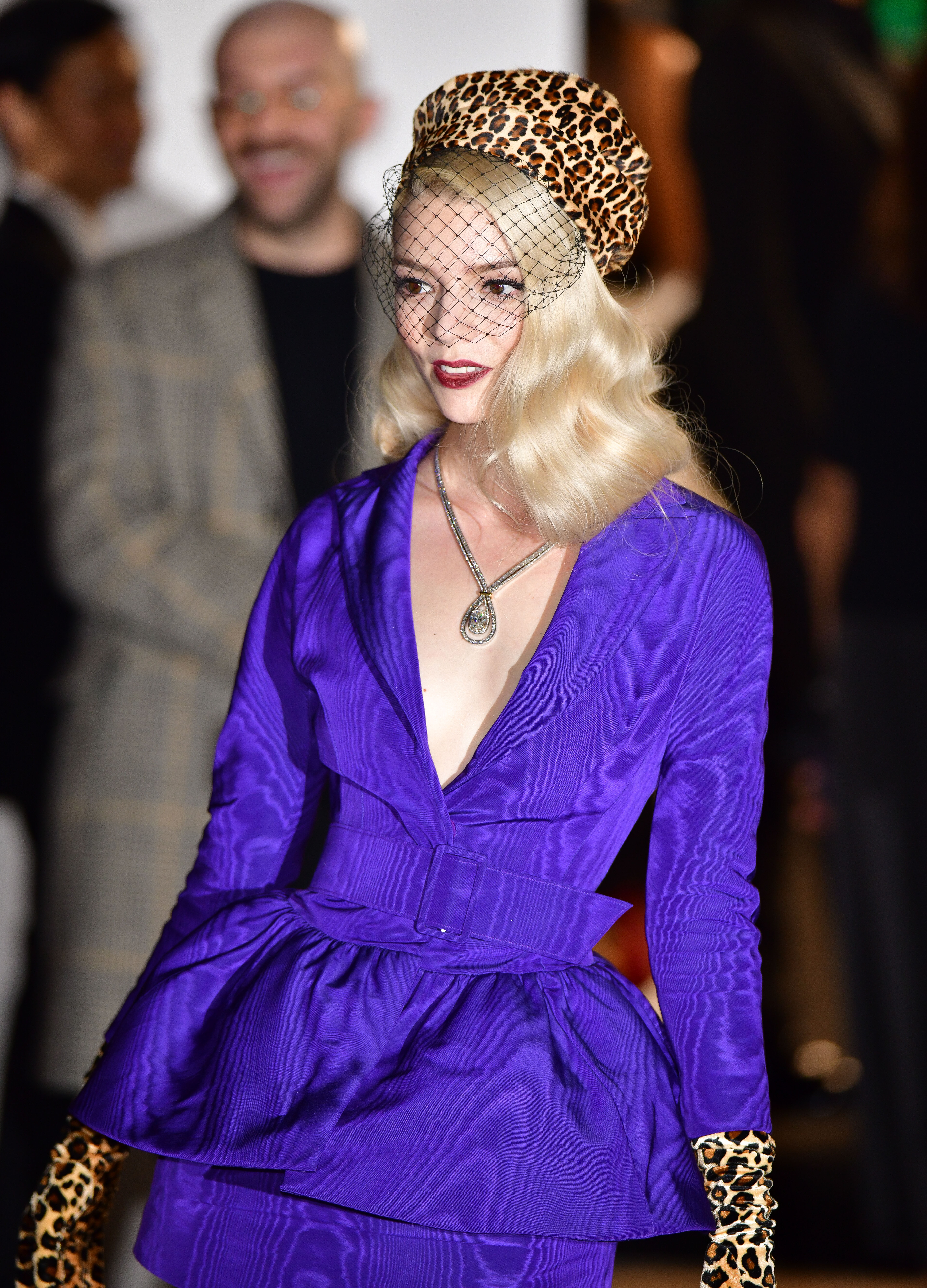 Celebrity Trend: Purple Is The Hottest Color This Autumn-Winter