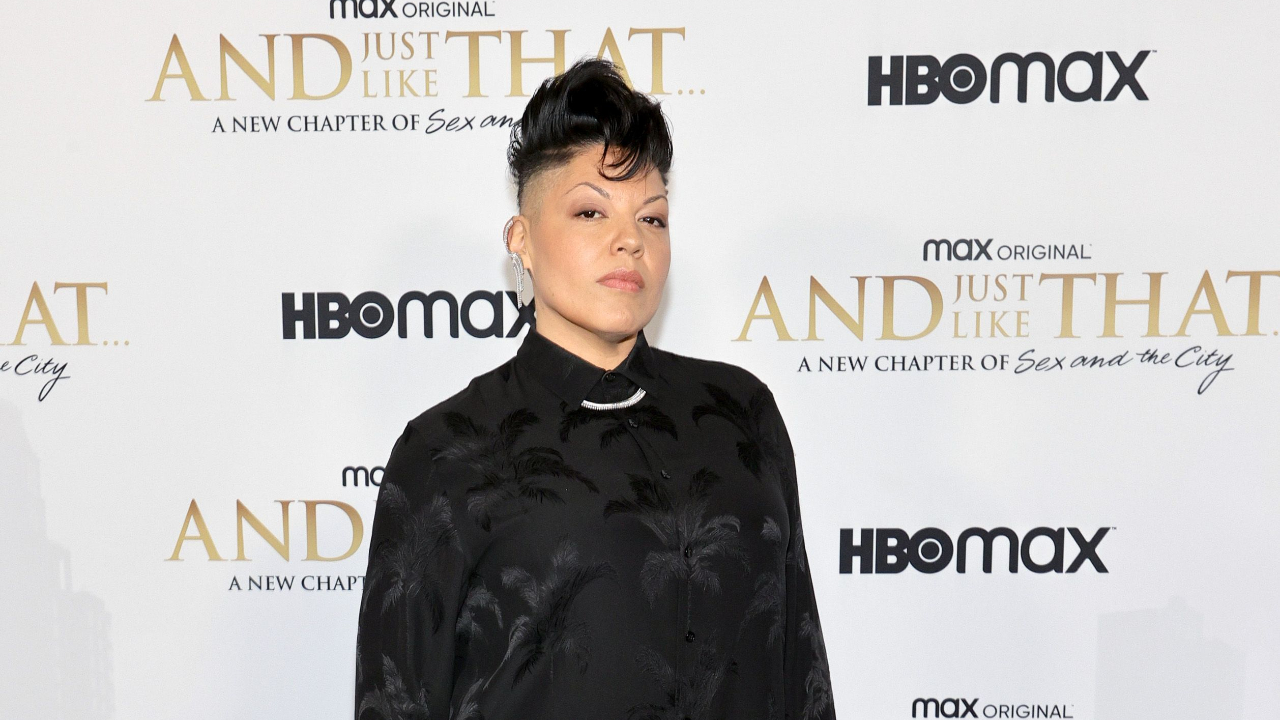 Who Is Sara Ramirez? Actor Plays Che Diaz On 'And Just Like That'