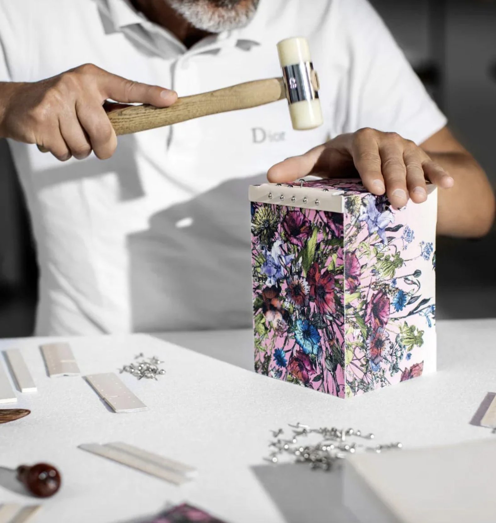 Dior Launches New Eau de Parfum Alongside Unique Couture Trunk