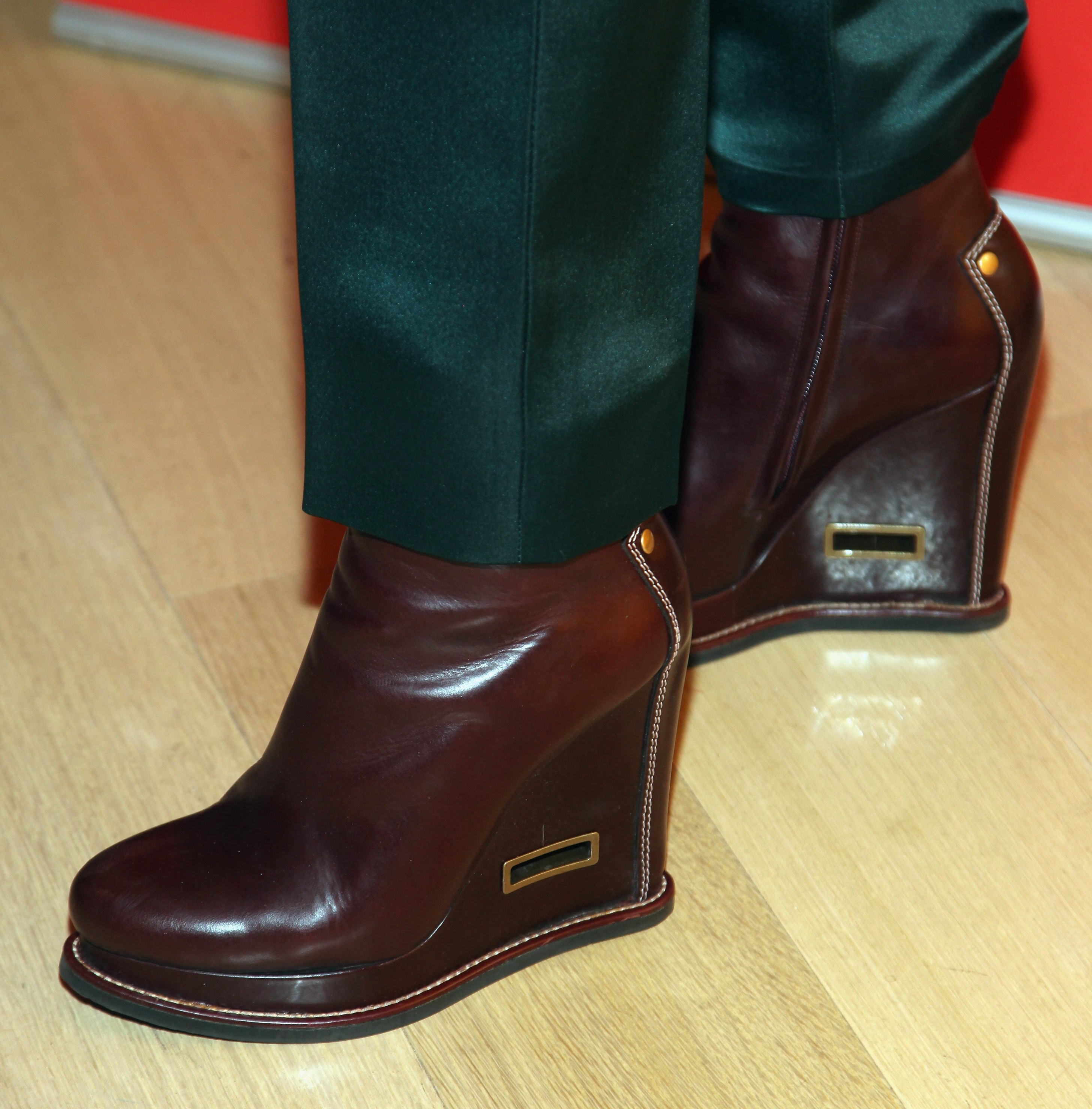 Tilda Swinton Wore A Legacy Shoe For 'Memoria' Screening in London