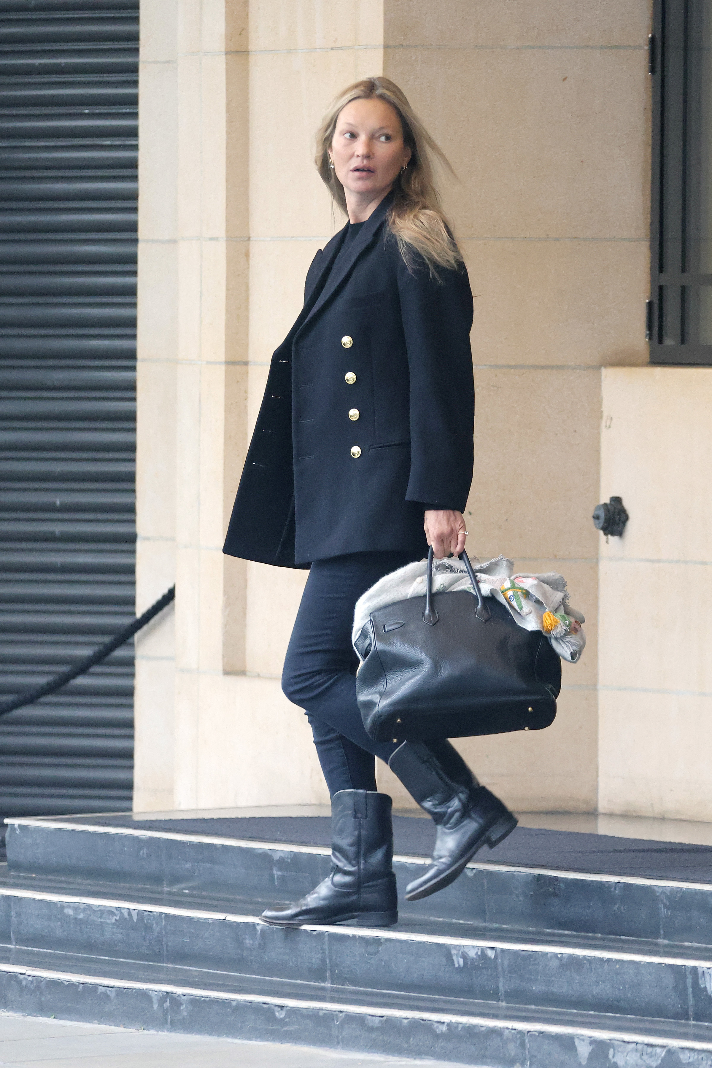 Kate Moss Makes All-Black Ensembles Exciting