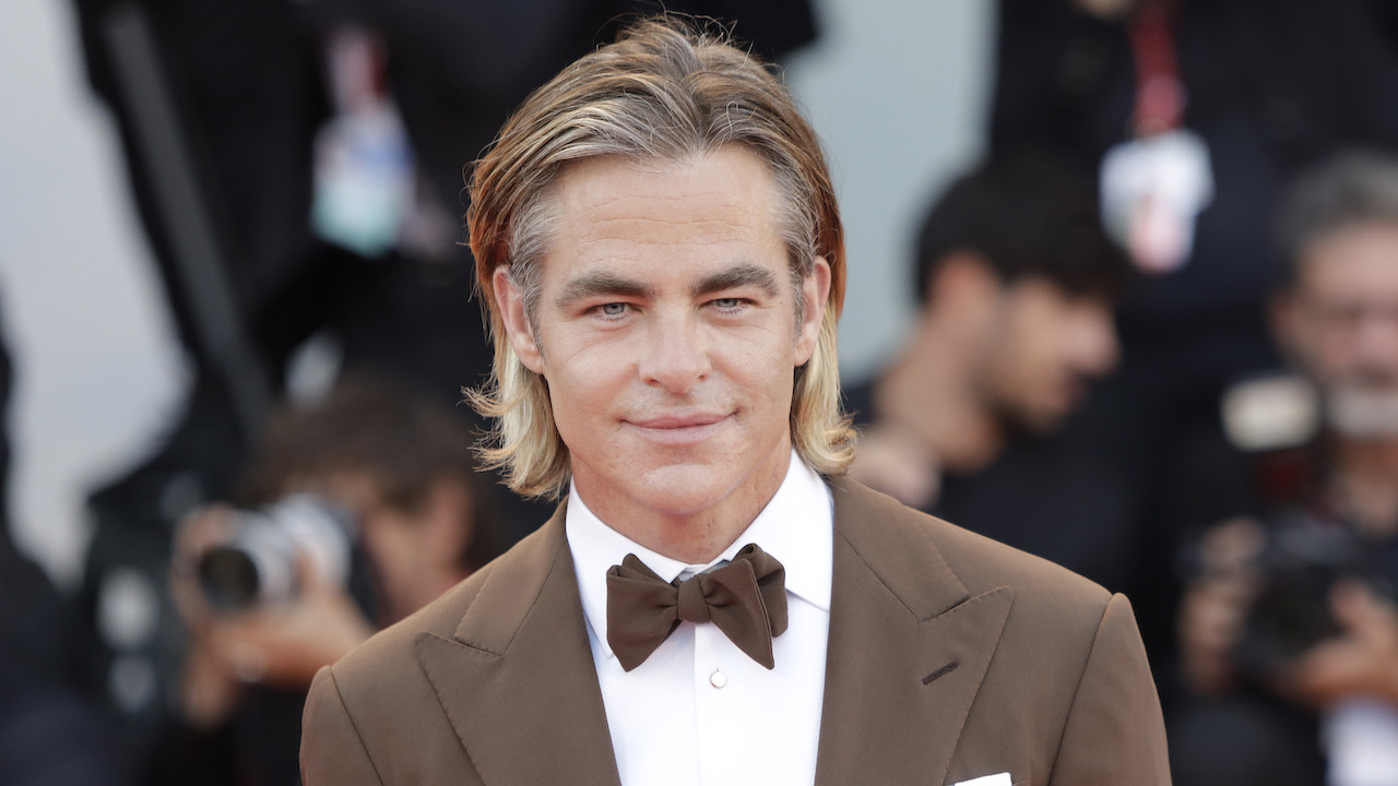 Chris Pine Finally Explains the Harry Styles 'Spitgate' Moment