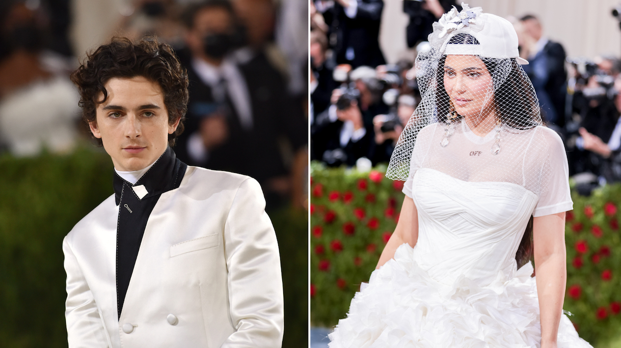 Kylie Jenner S Car Seen At Timothée Chalamet S House