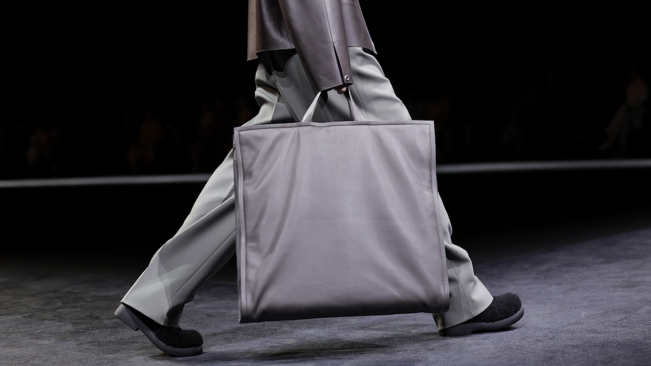 Oversized Bags Are the New Must-Have Trend at Fashion Week
