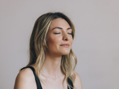 Dermatologists' 6-Step Guide to Proper Face Washing - Grazia USA