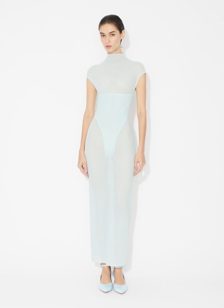 Summer Blues: The Must-Have Color Trend of 2024