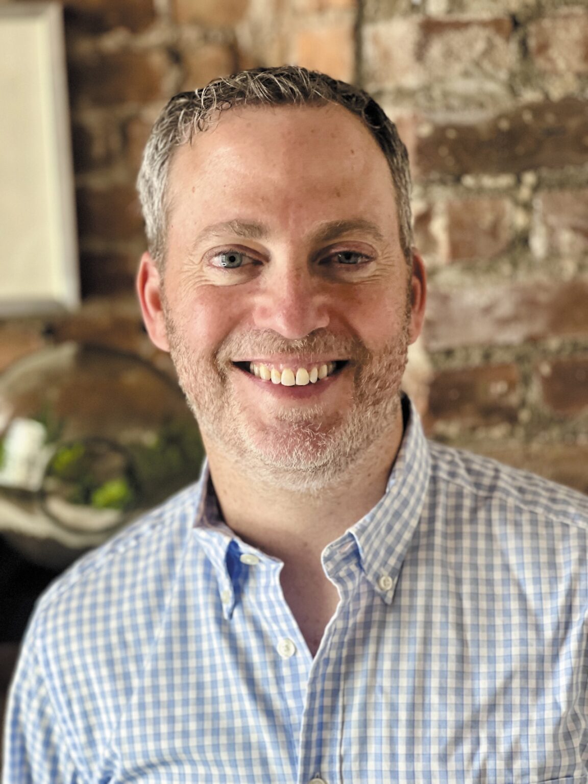 11 Coveted Beauty Pros with Hamptons Summer Residencies