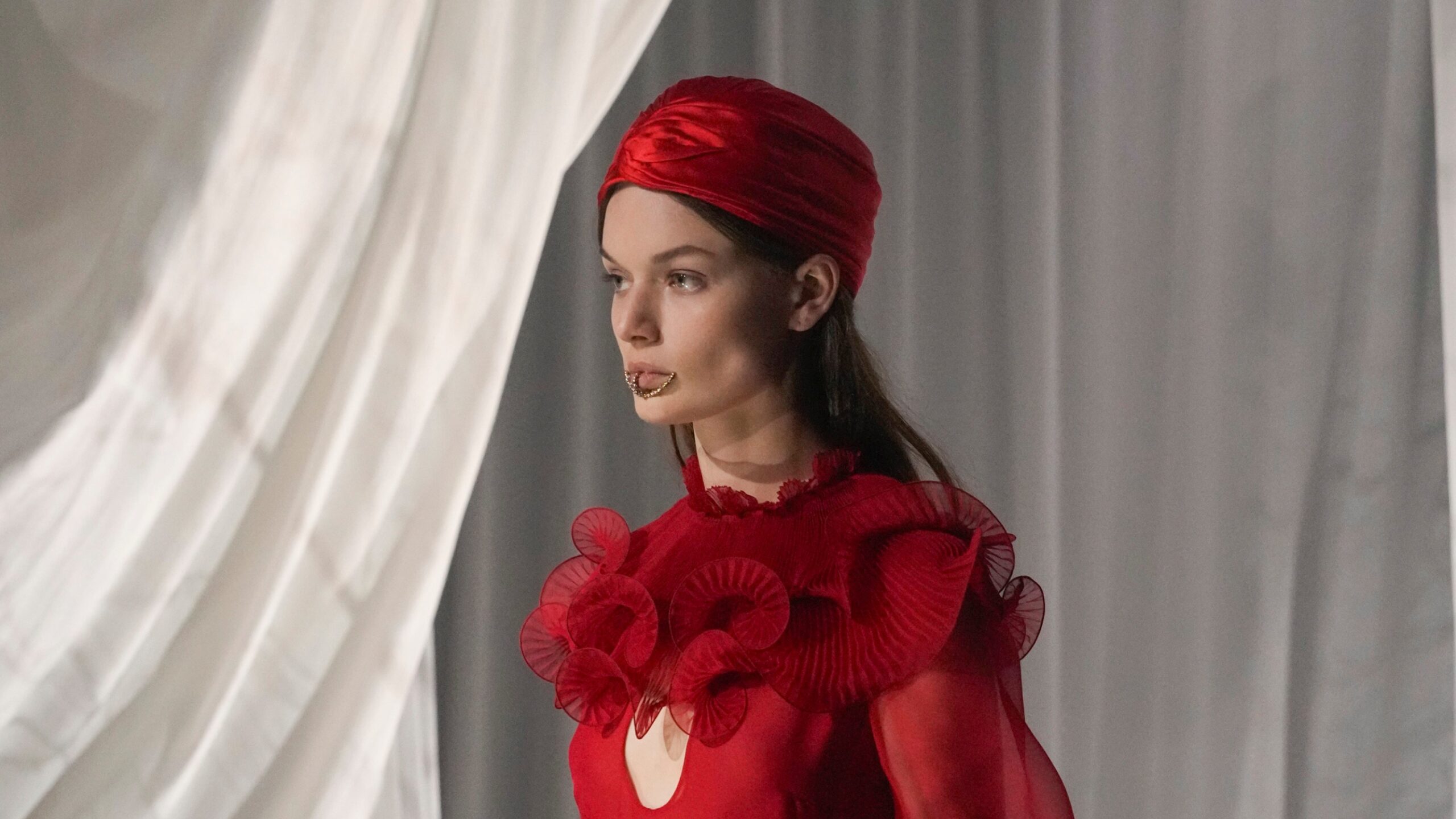 Alessandro Michele Returns To The Runway At Valentino