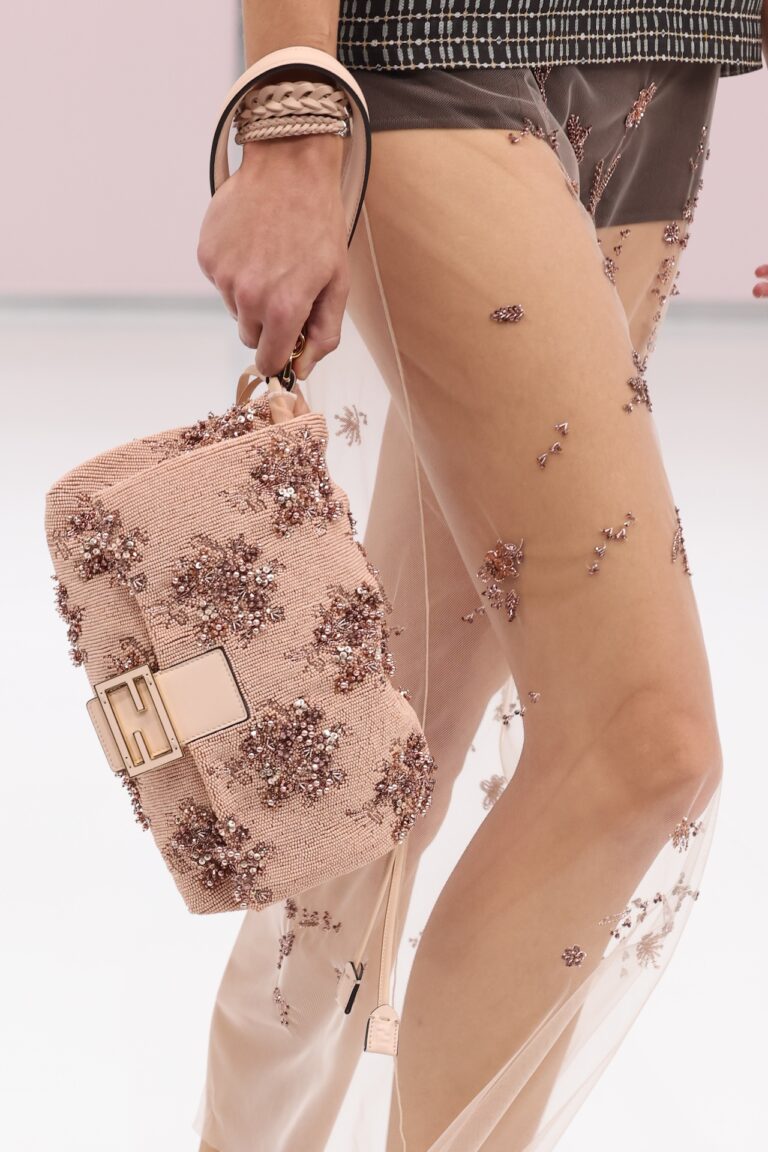Handbag Trends: The Brands That Redefined SS25 Runways