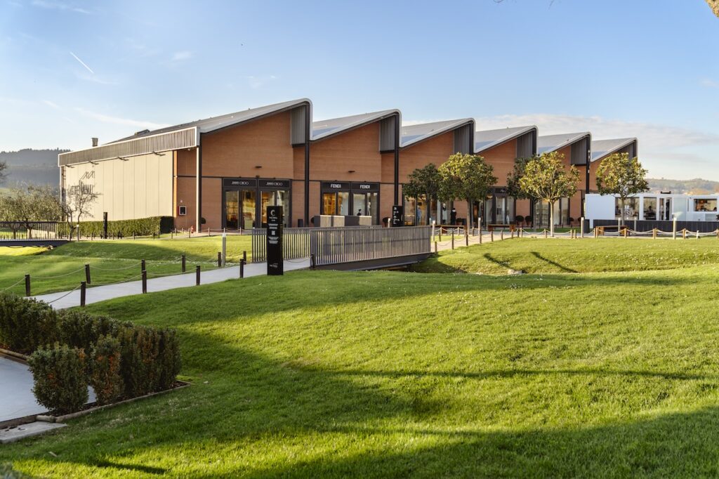 The Mall Firenze: Your Tuscan Luxury Shopping Getaway