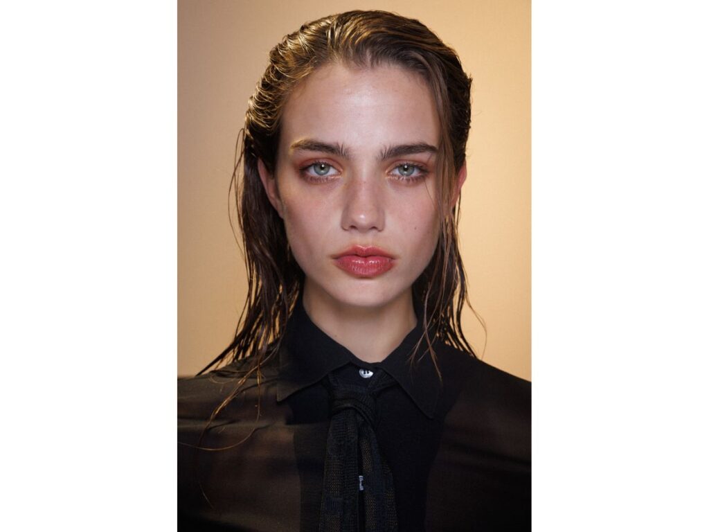 The Sleek Effect: Retro-Inspired Wet Hair Looks - Grazia USA