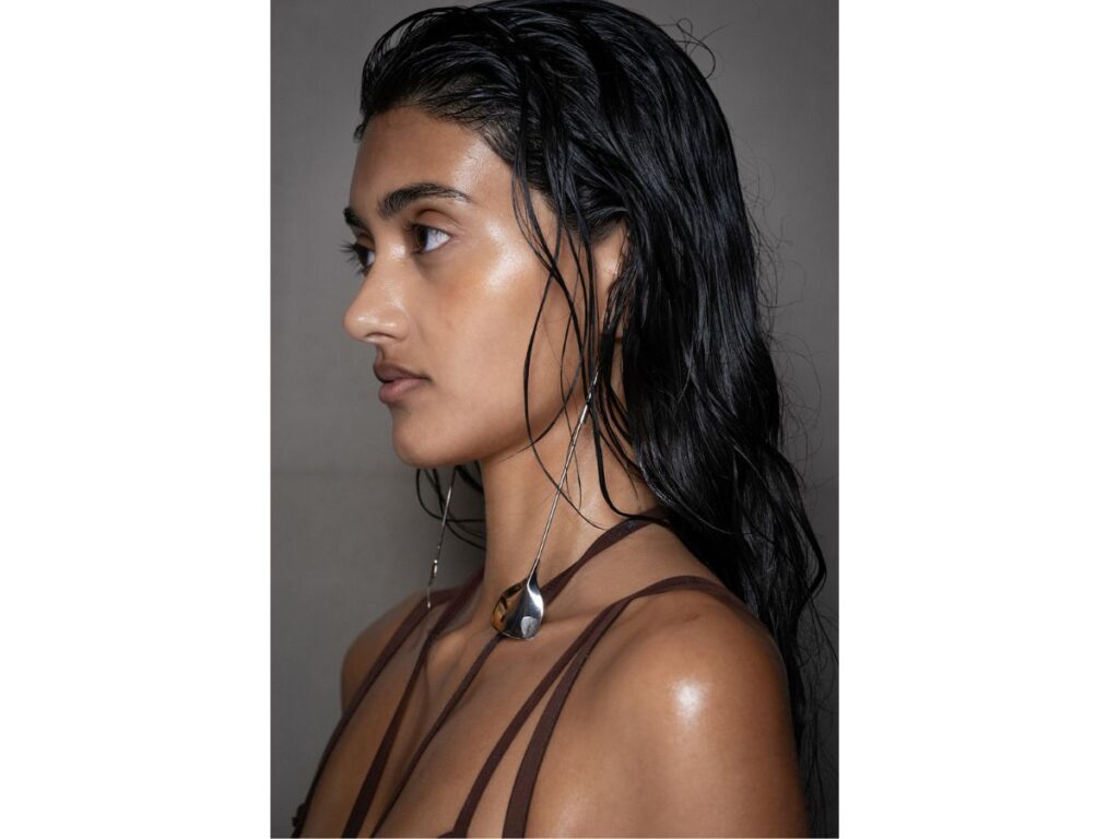 The Sleek Effect: Retro-Inspired Wet Hair Looks - Grazia USA