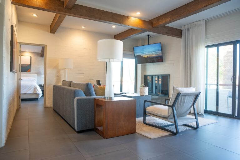 Sanctuary Camelback Mountain Review: Scottsdale’s Luxury Oasis